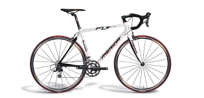 Road FLX 906-com perleťovo biely/karbón | Merida